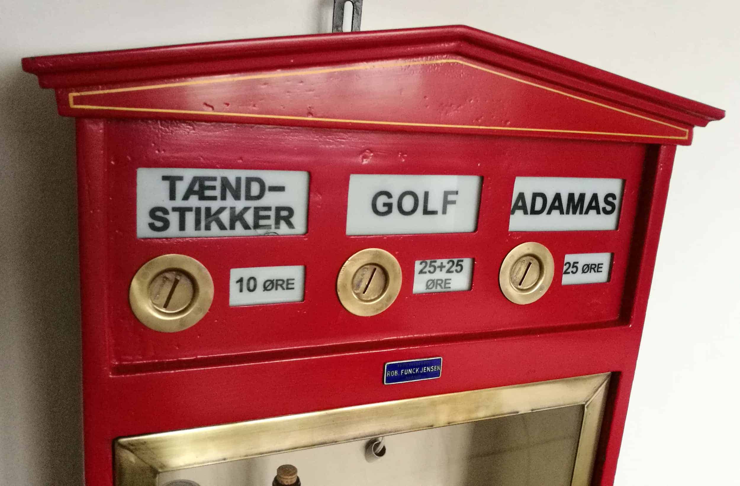 Fotos af vareautomat/Automatskab (Rob. Funck Jensen) – Restaurering af ...