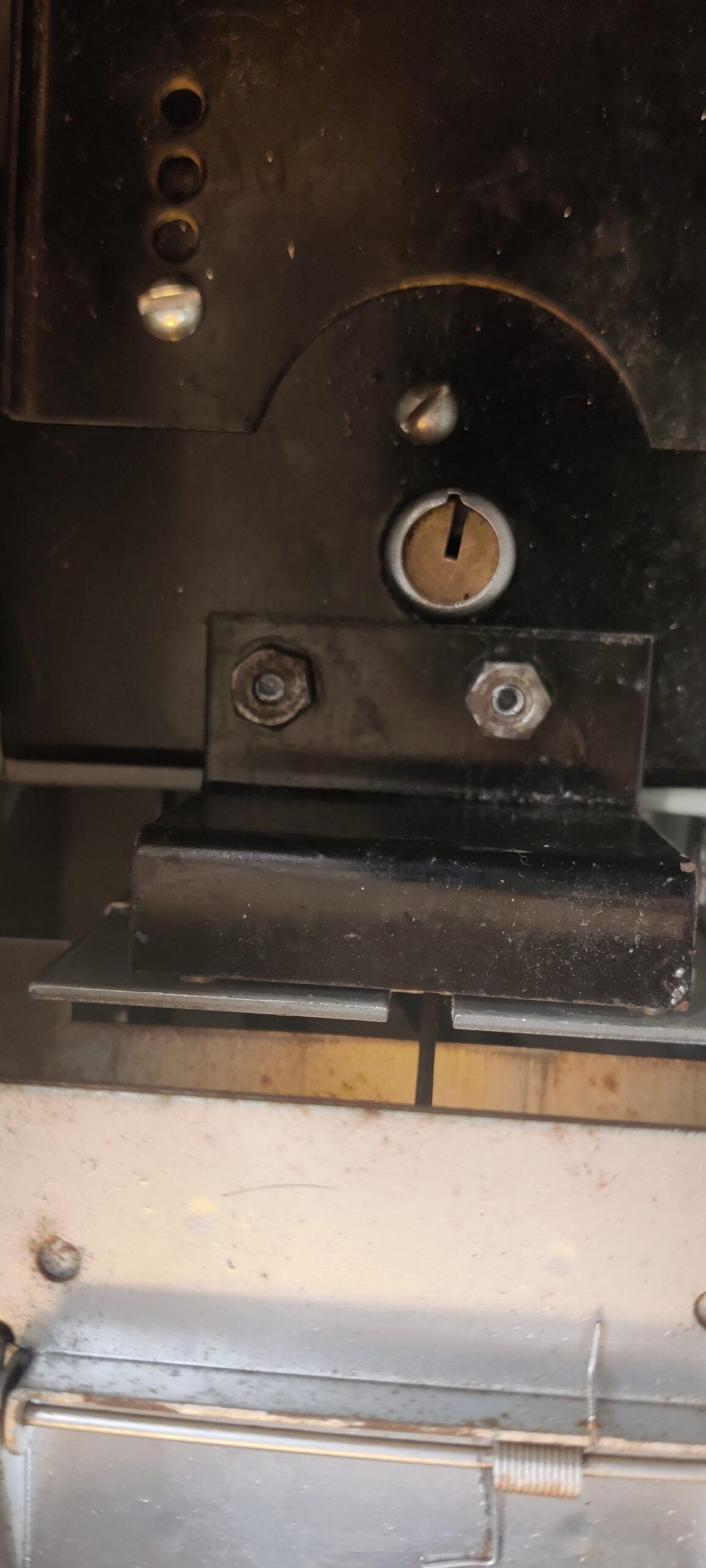 Fotos af Hersheys chokoladeautomat – Restaurering af automater